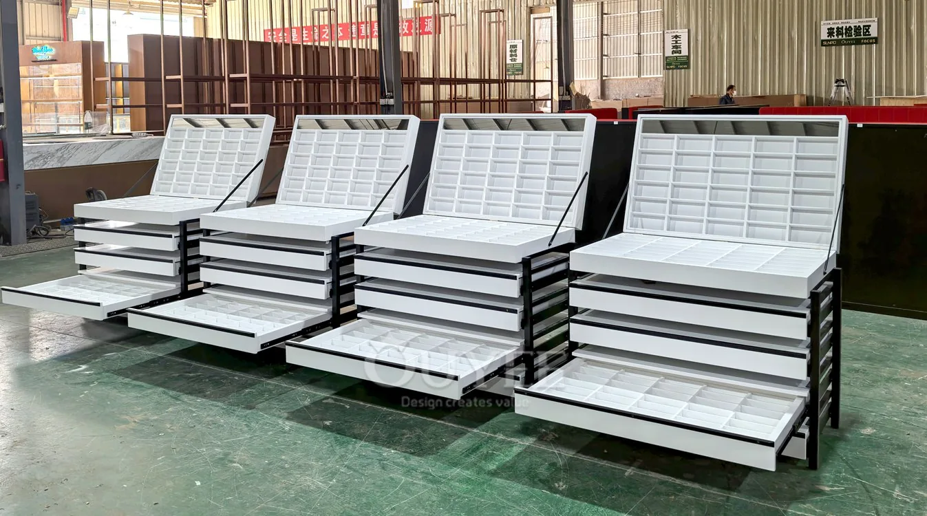 White Slanted Gondola Display Stand System | Retail Display Stand